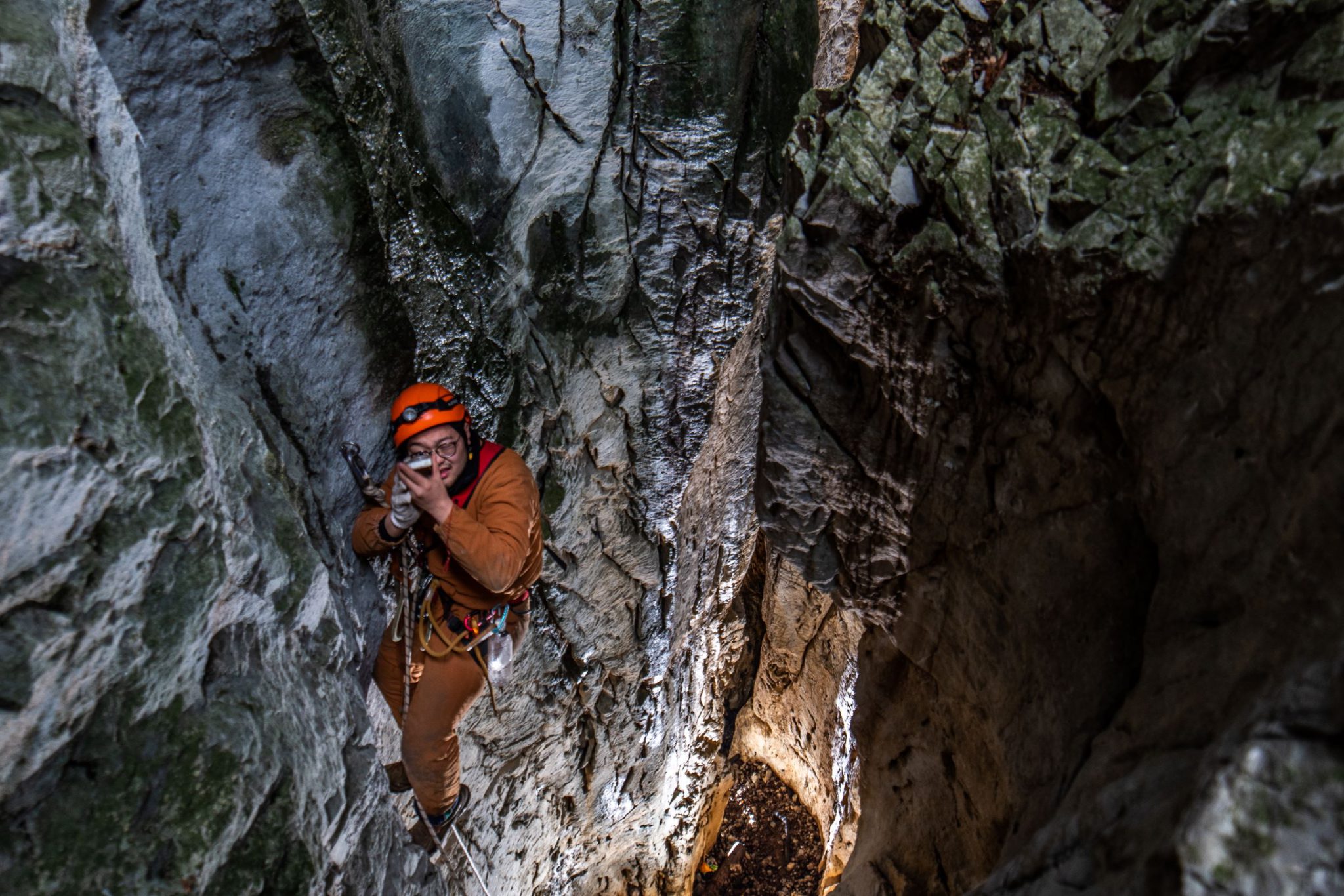 グラビア | Caving Journal Online